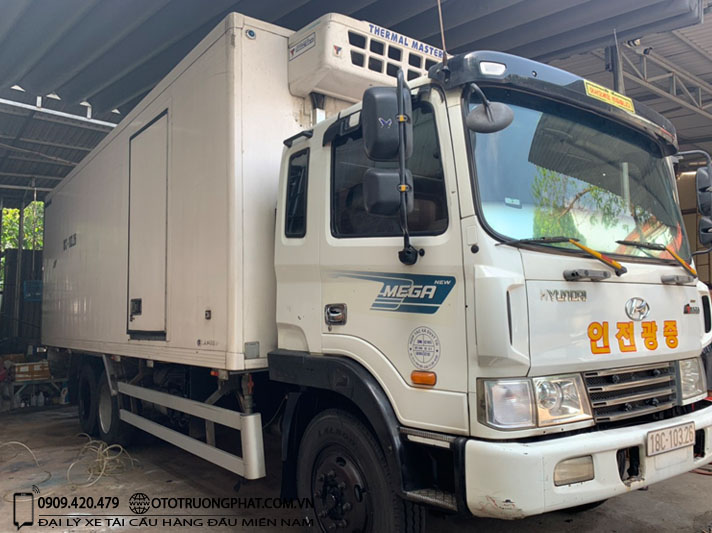 Xe tải thùng đông lạnh Hyundai Hd210 10 Tấn đời 2014